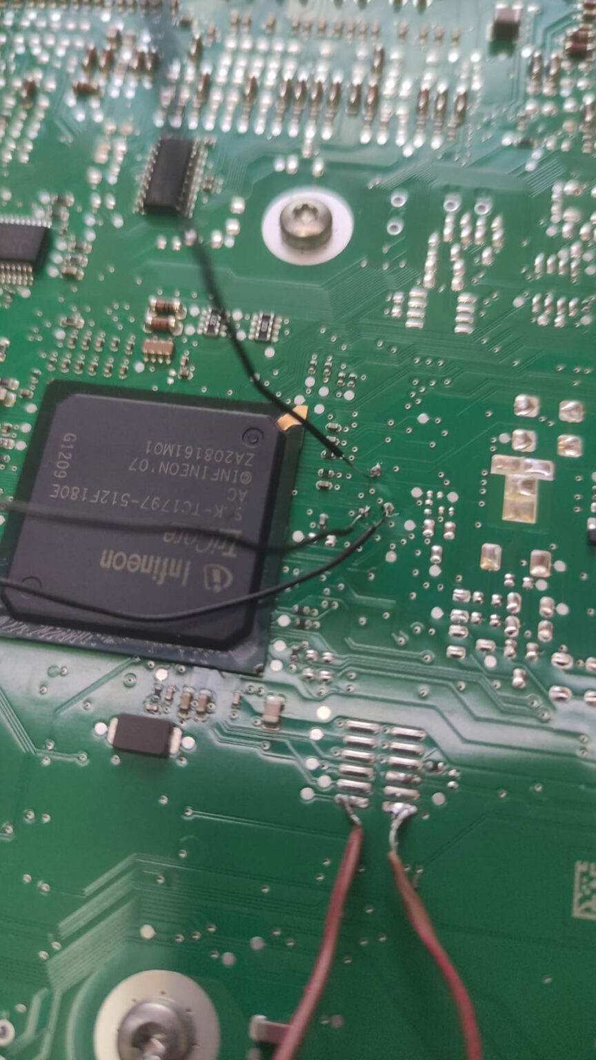 KT200 Read and Write PSA SID807 evo tc 797 in boot Mode