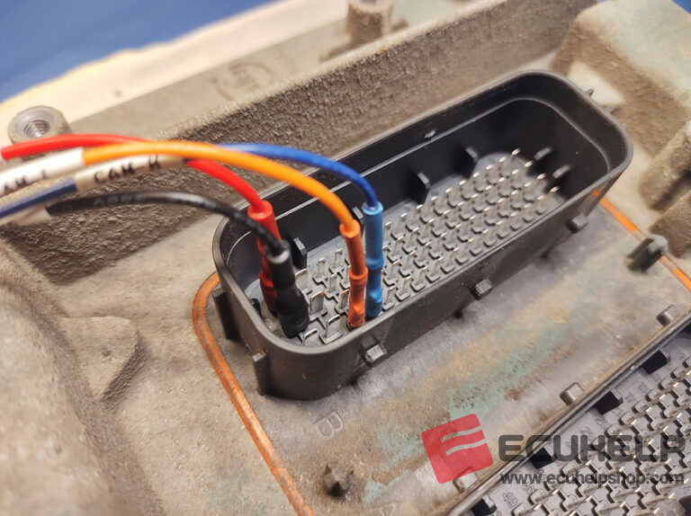 KT200 Volvo Truck ems2.3 Read Write on Bench OK